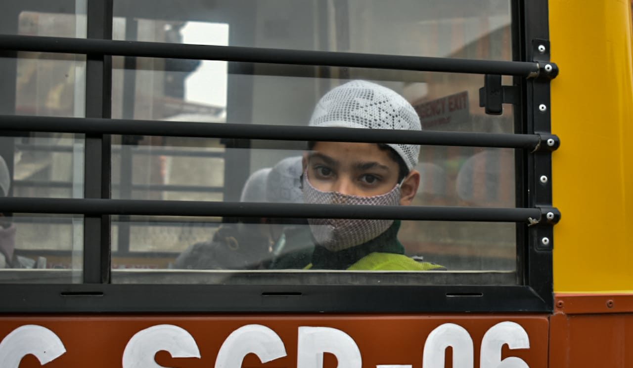Traffic police chalk out plan to manage rush as schools reopen today ...