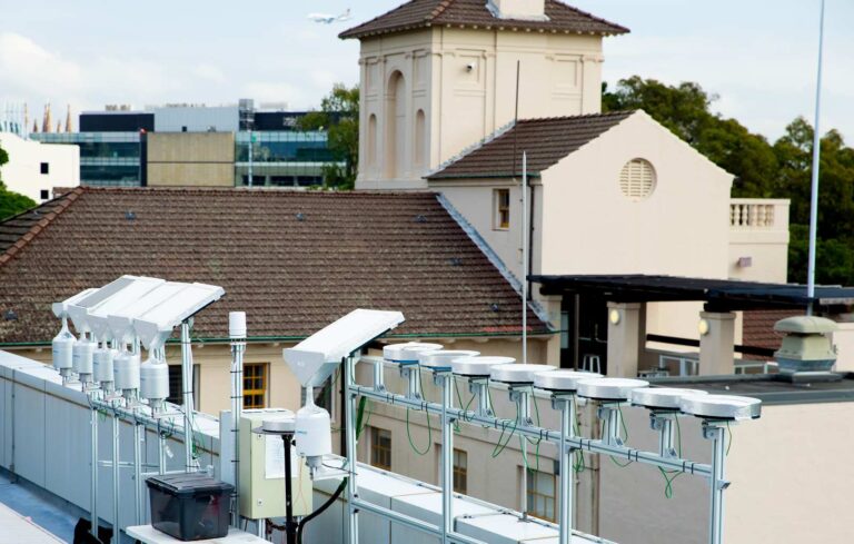 Australian nanoengineered paint cools buildings while harvesting water ...